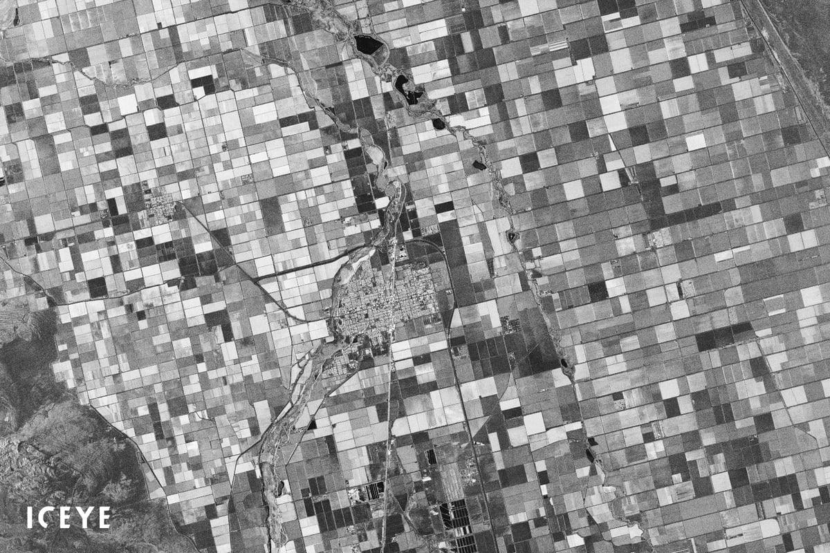 ICEYE’s SAR Dataset: Agricultural Areas in Kansas and California